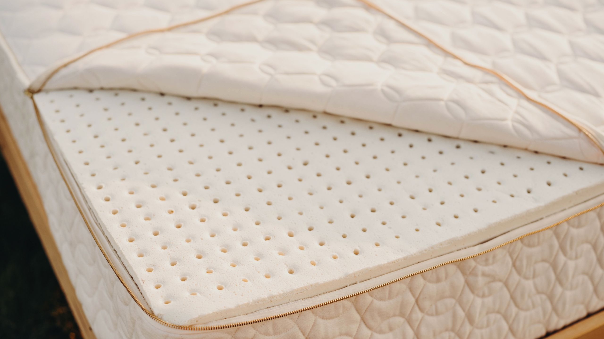 The Ultimate Mattress Firmness Guide | Savvy Rest